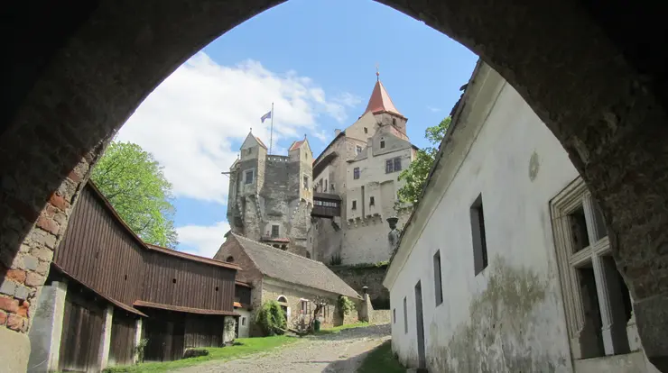 Home [www.hrad-pernstejn.cz]